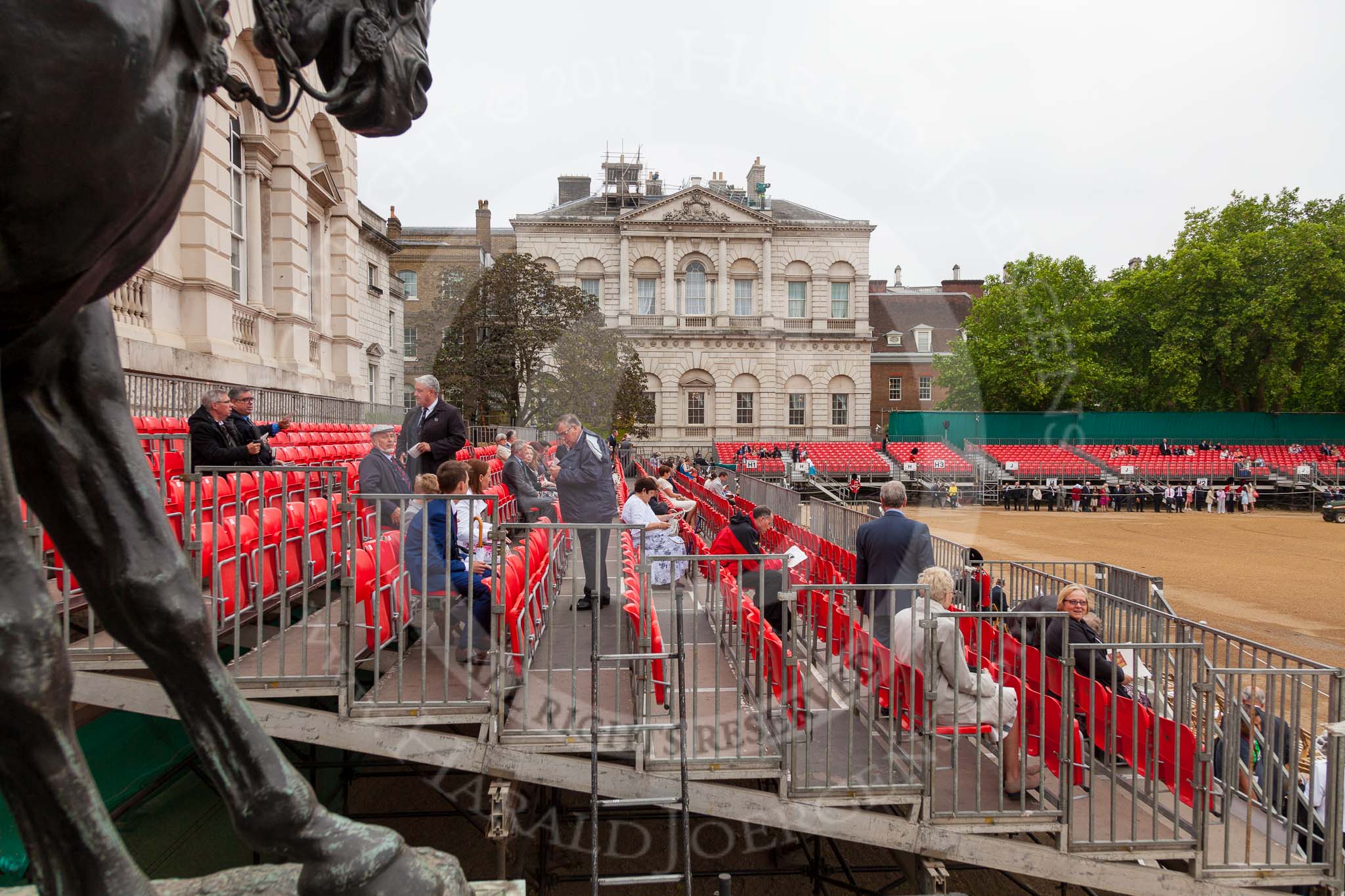 Queen's Birthday Parade 2015 - Trooping the Colour Photos - Interactive ...